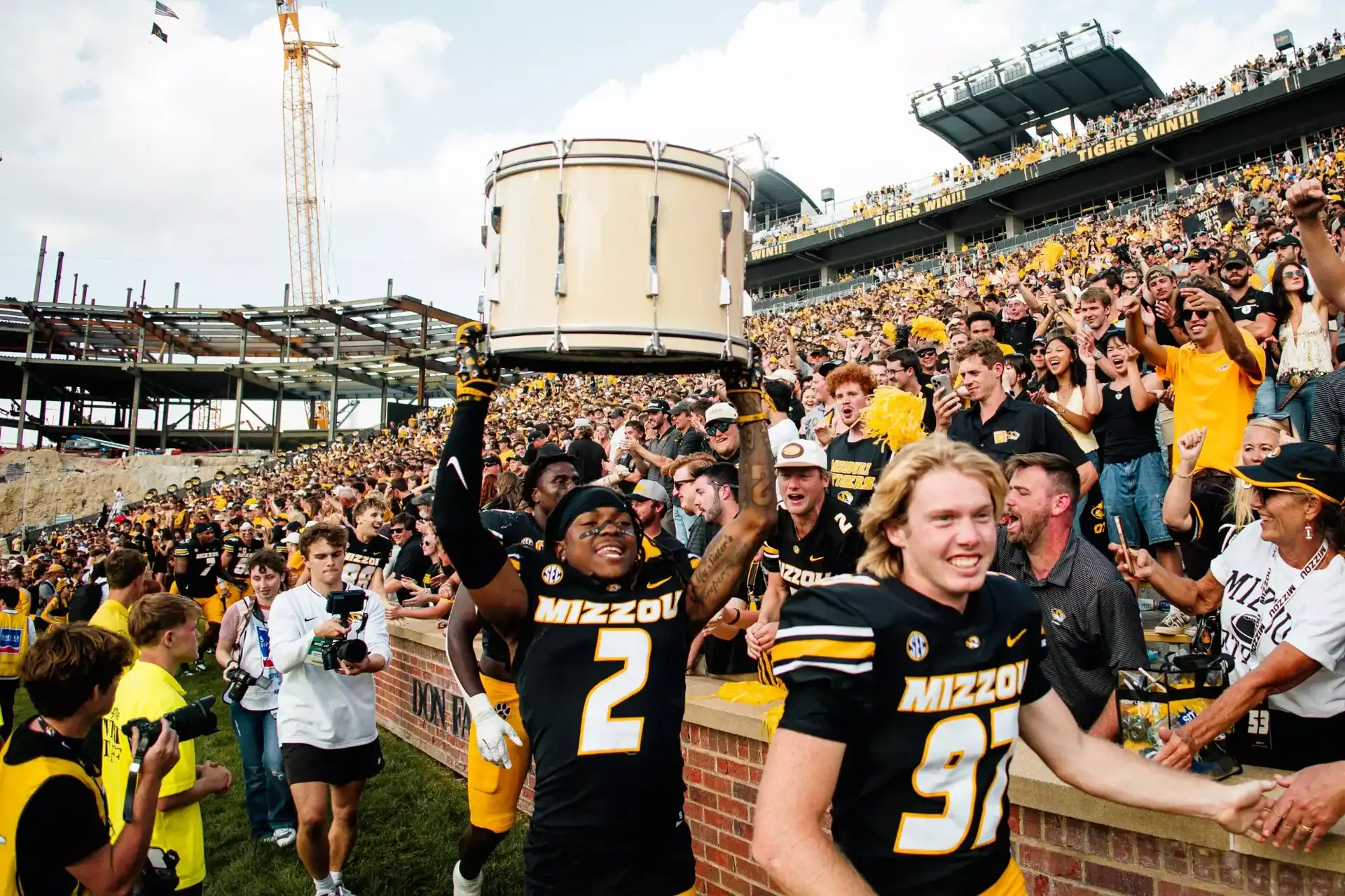 Missouri Tigers Football: Jayhawk Hunting in Columbia